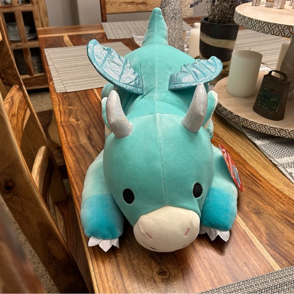 Squishmallows | Toys | Nwt 22 Miles The Teal Valentine Dragon Hugmallow ...